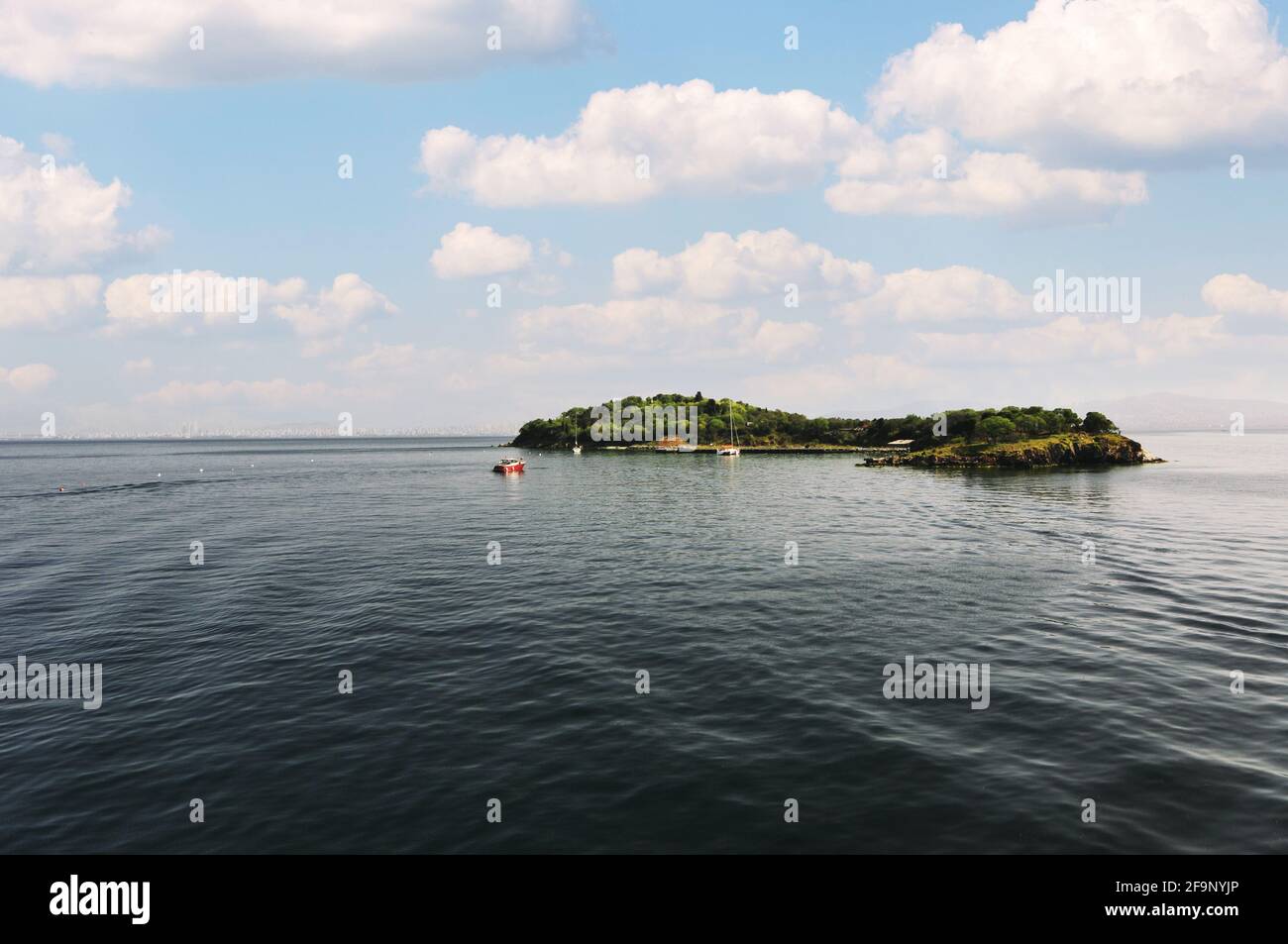 Island beautiful scenic vacation travel tourism summer ocean sea boat ...