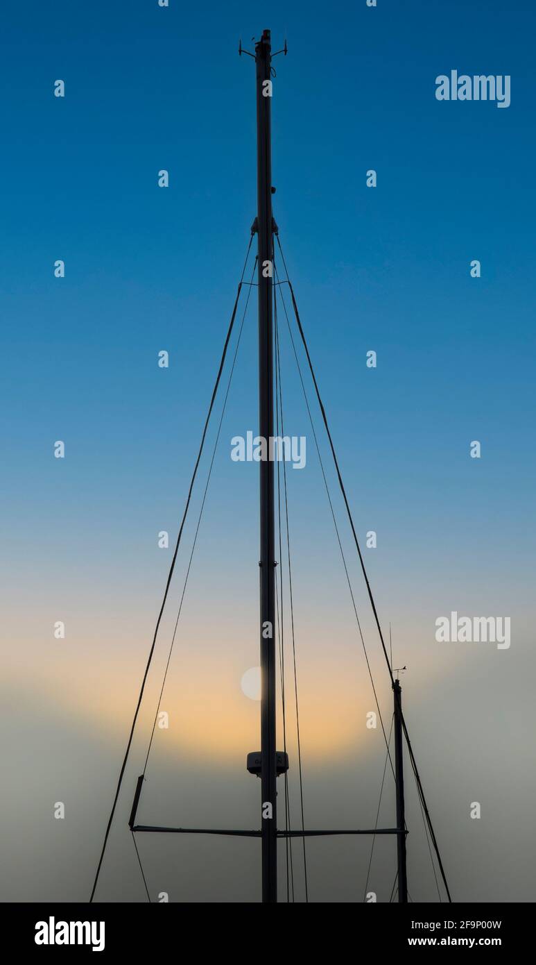 Sailboat without a mast hi-res stock photography and images - Alamy