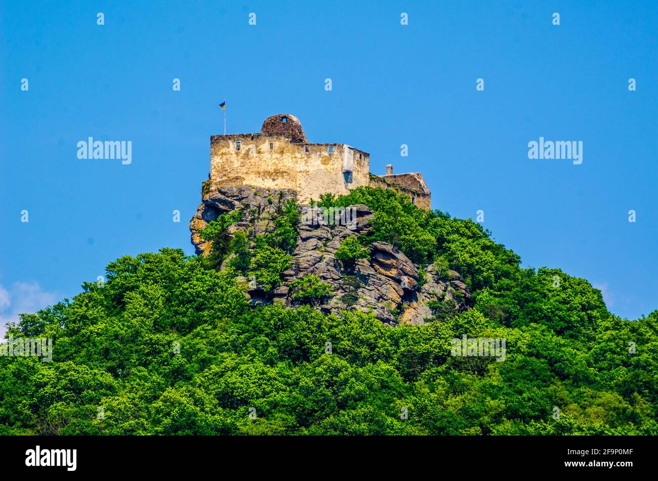 Beautiful landscape with Aggstein castle ruin Stock Photo - Alamy