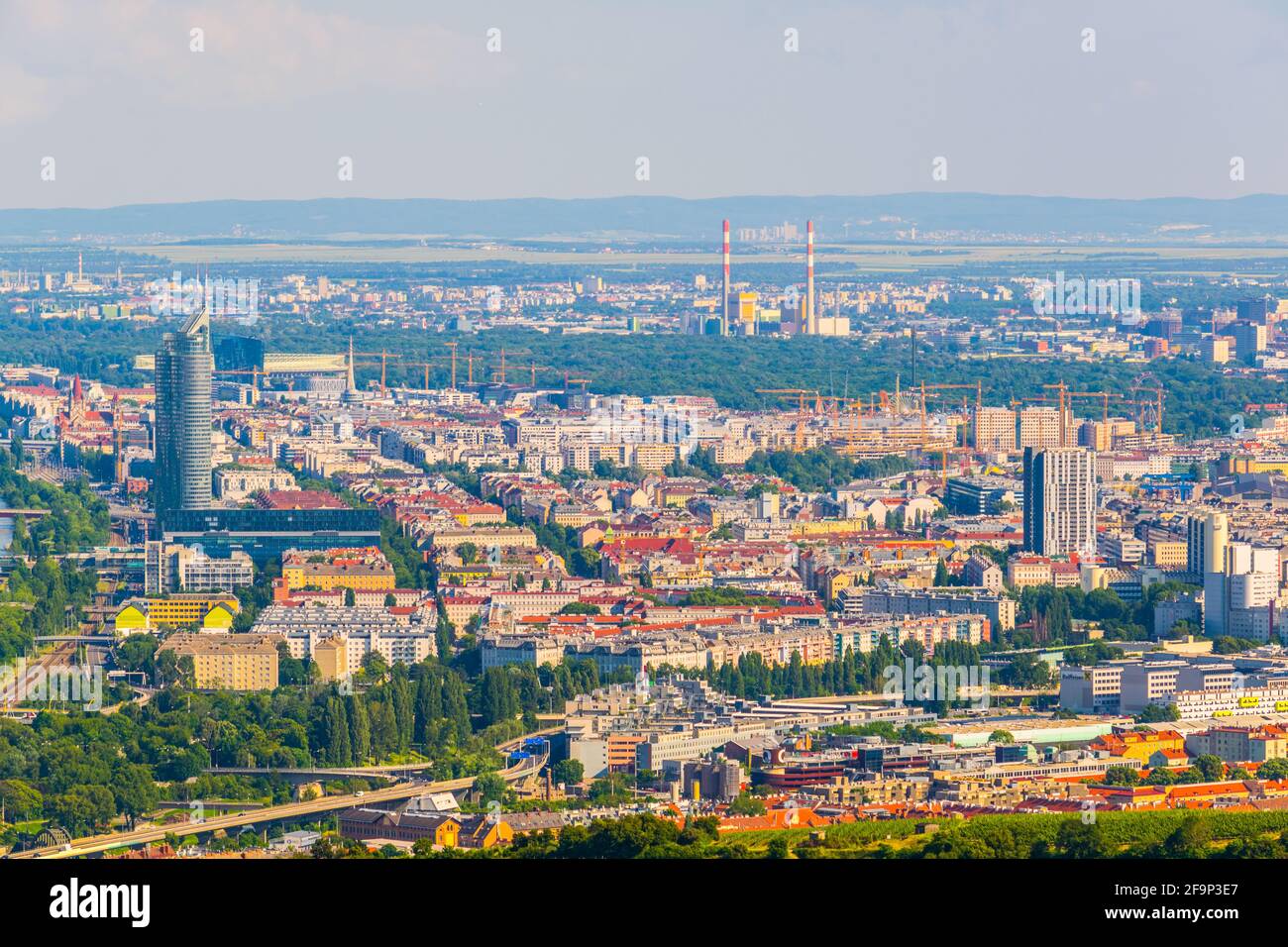 Handelskai wien hi-res stock photography and images - Alamy