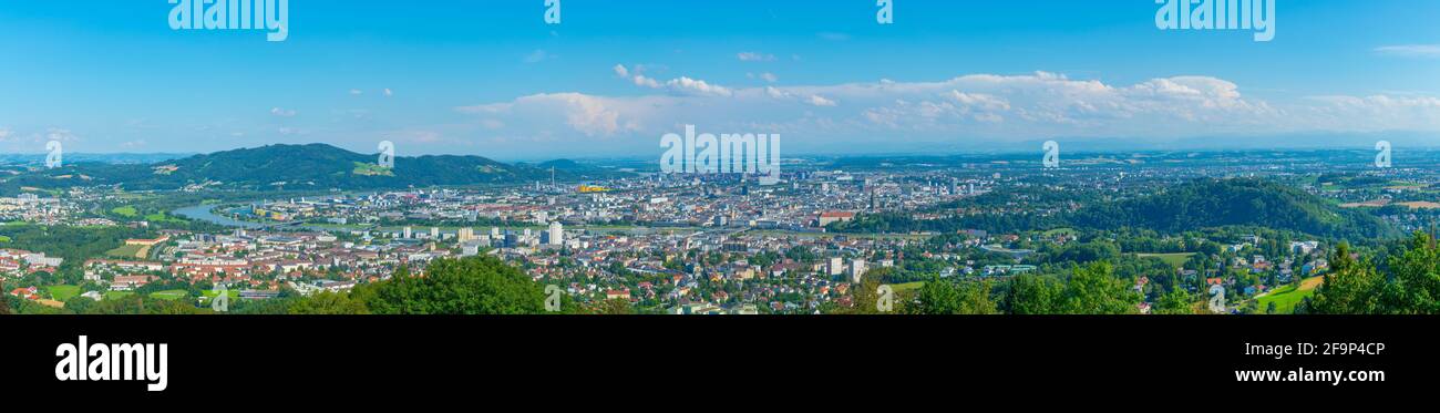 Linz port hi-res stock photography and images - Alamy