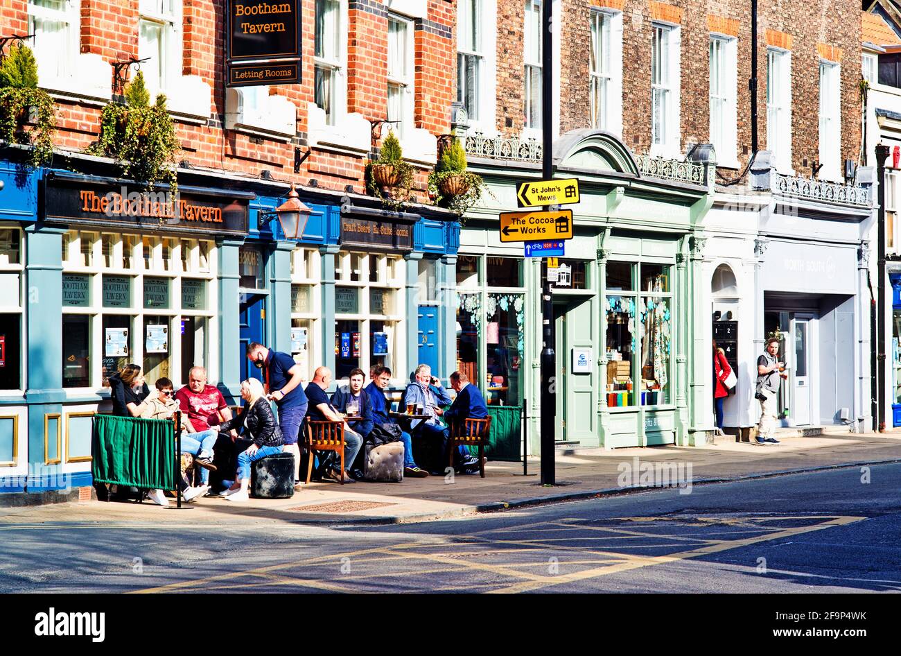 The Bootham Tavern, Bootham, York, England Stock Photo - Alamy