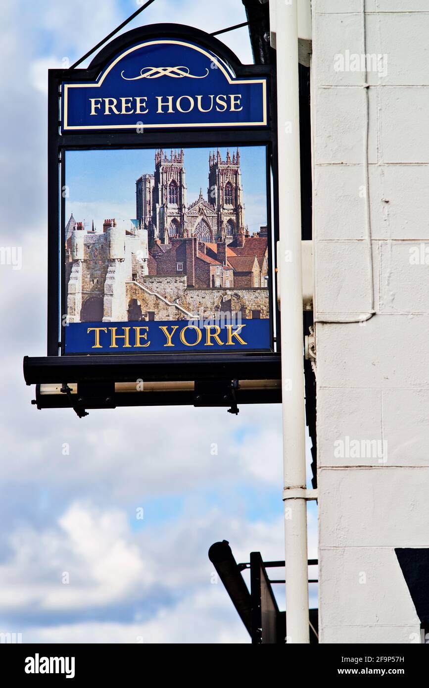 The York Pub Sign, Easingwold, North Yorkshire, England Stock Photo - Alamy