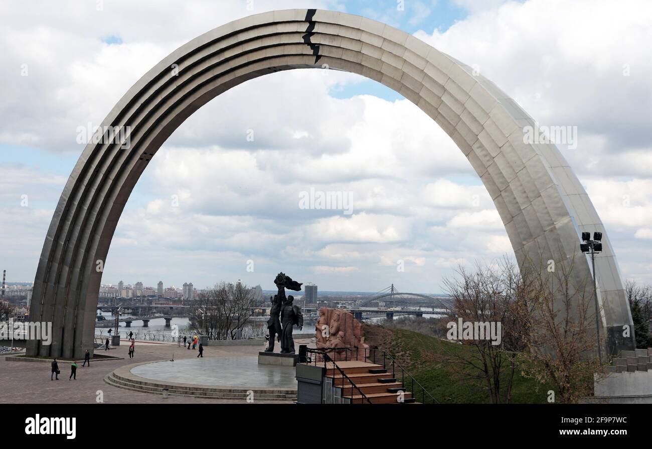 KYIV, UKRAINE - APRIL 19, 2021 - The Peoples’ Friendship Arch is ...
