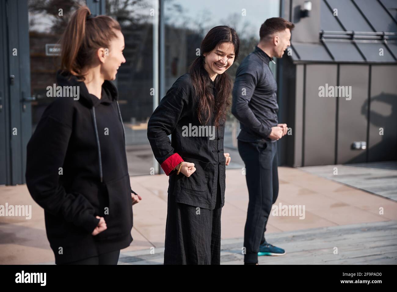 Group exercise class funny hi-res stock photography and images - Alamy