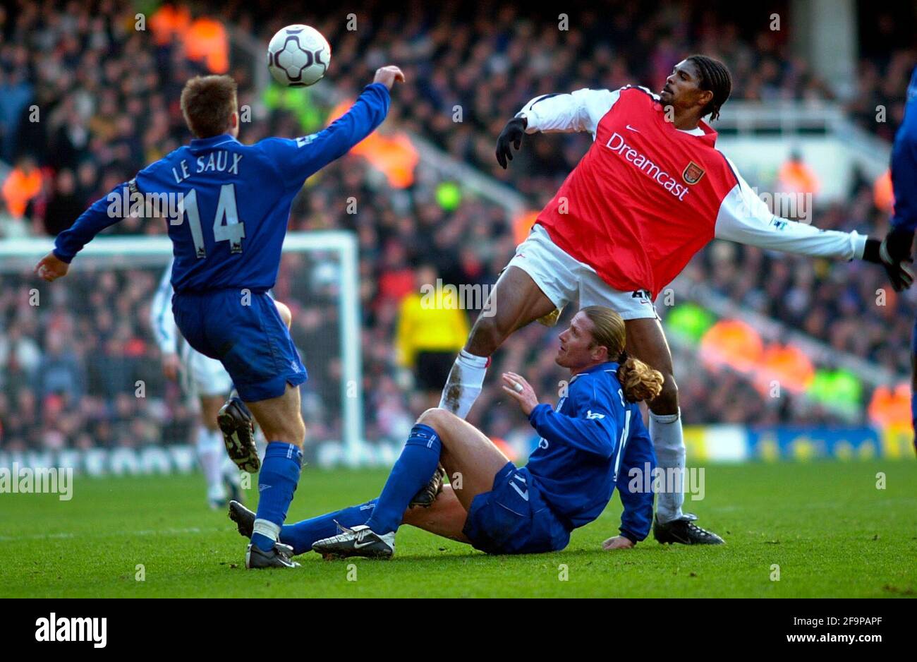 Football Premiere League Arsenal V Chelsea Dec 2001 Stock Photo - Alamy
