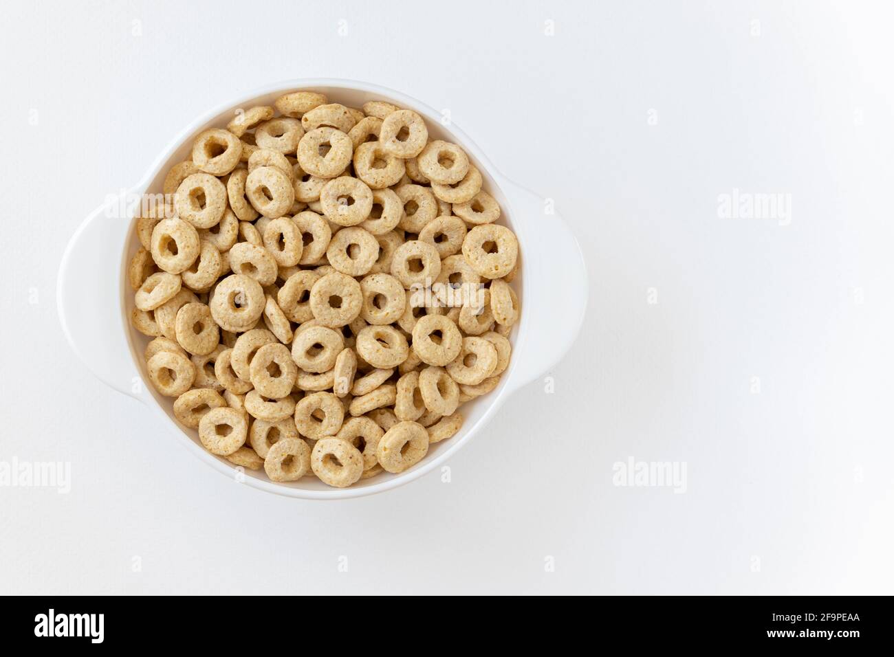cereal cheerios in bowl isolated on white background, plate of ...