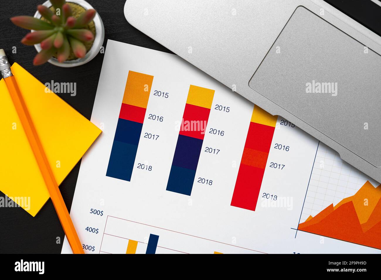 Printed graphs hi-res stock photography and images - Alamy