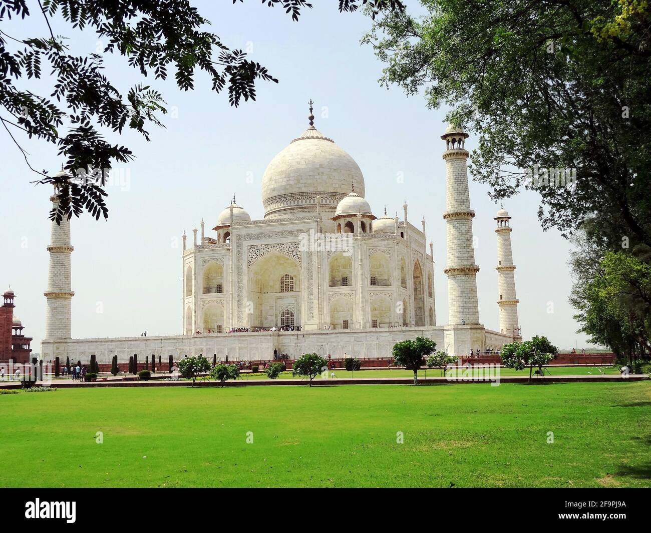 View field taj mahal hi-res stock photography and images - Alamy