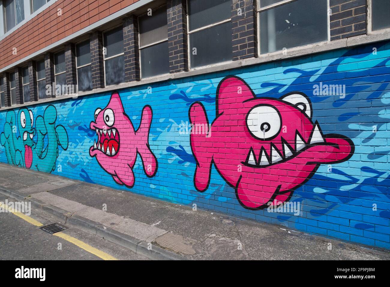 Octopus graffiti hi-res stock photography and images - Alamy