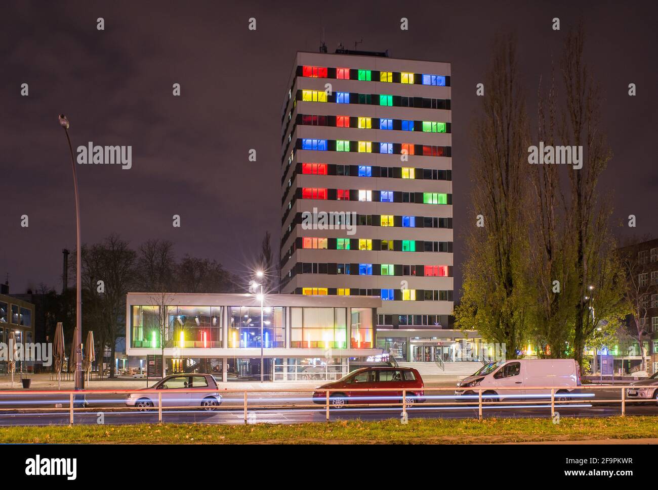 Installation method hi-res stock photography and images - Alamy