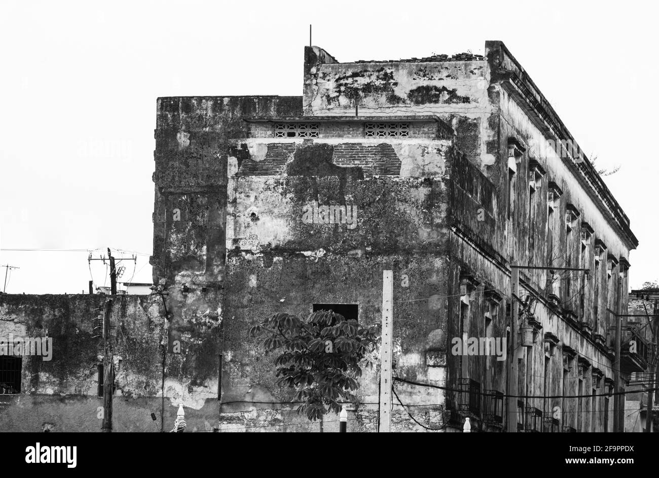 Building stone and brick construction Black and White Stock Photos ...