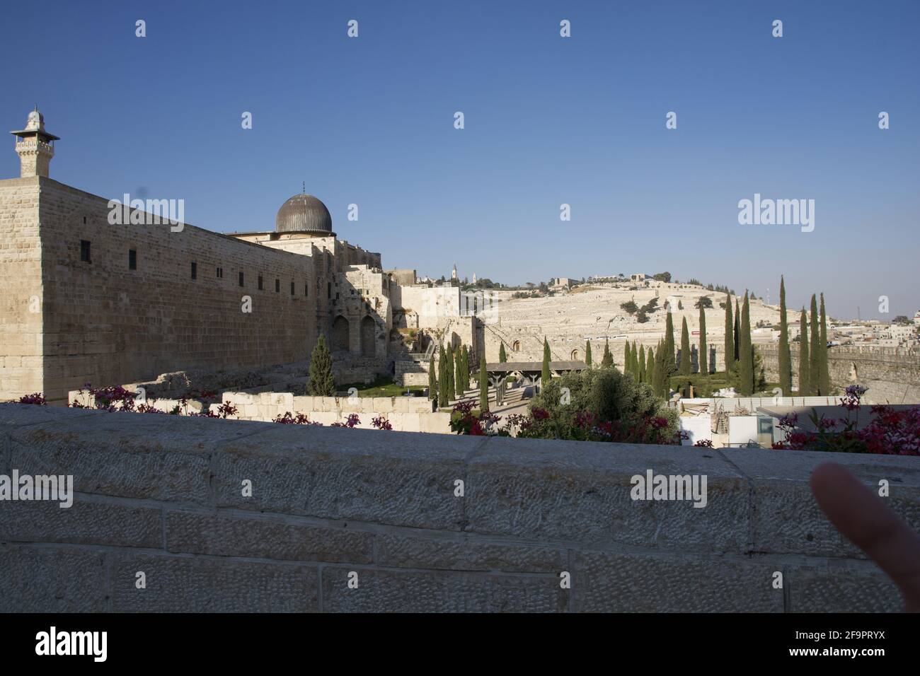 Al-Aqsa Mosque in the old city of Jerusalem, Israel Stock Photo - Alamy