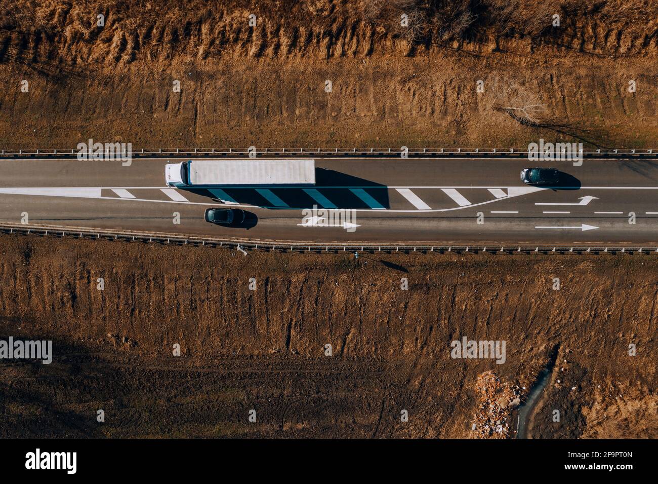 Truck from above hi-res stock photography and images - Alamy