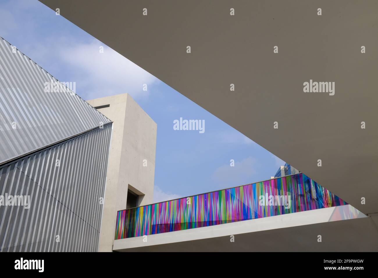 Liz west hi-res stock photography and images - Alamy