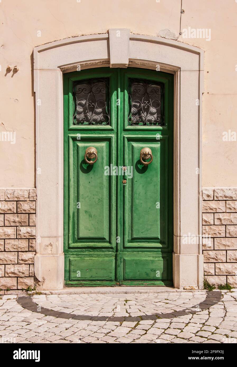 italian door in a small village in the reegion of Abruzzo Italy Stock ...