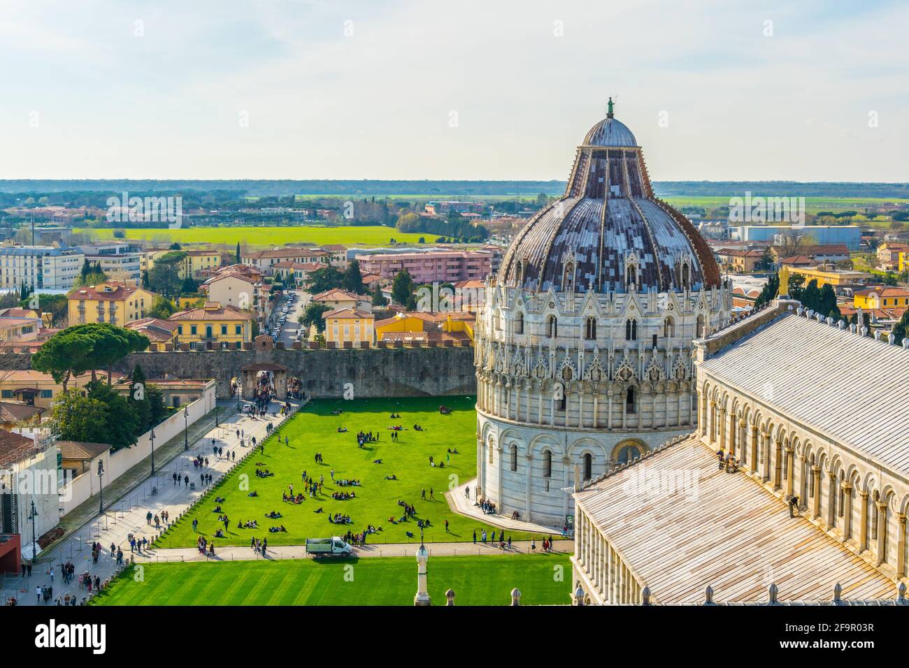 Pisa cathedral aerial hi-res stock photography and images - Alamy