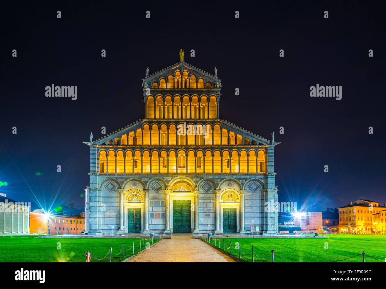 Night view of the Cathedral of Pisa in Italy Stock Photo - Alamy