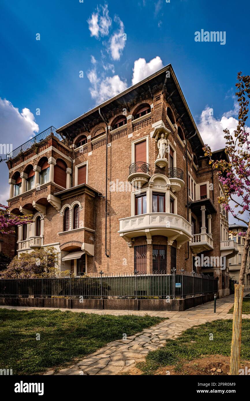 Crocetta, turin hi-res stock photography and images - Alamy