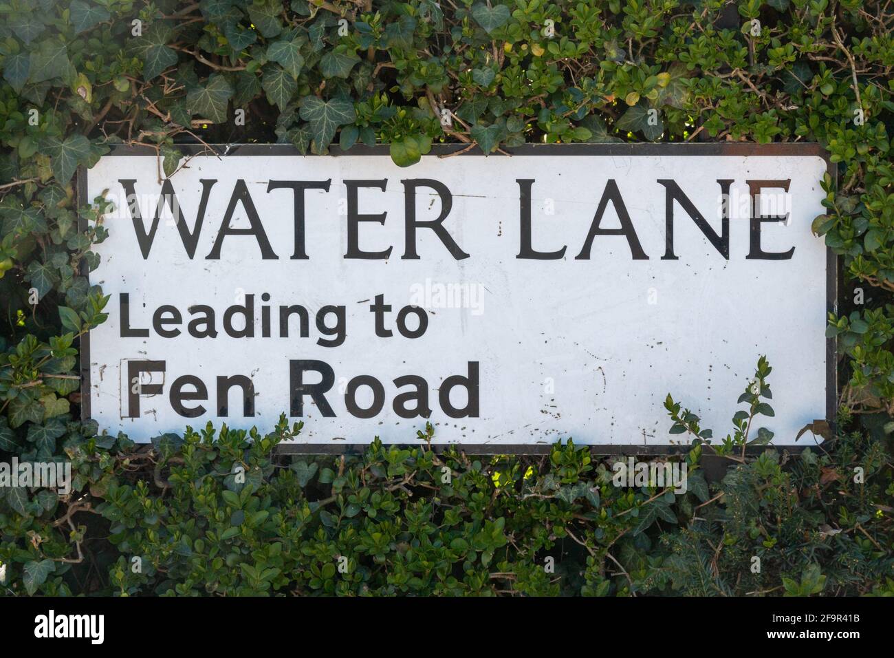 Fen road hi-res stock photography and images - Alamy