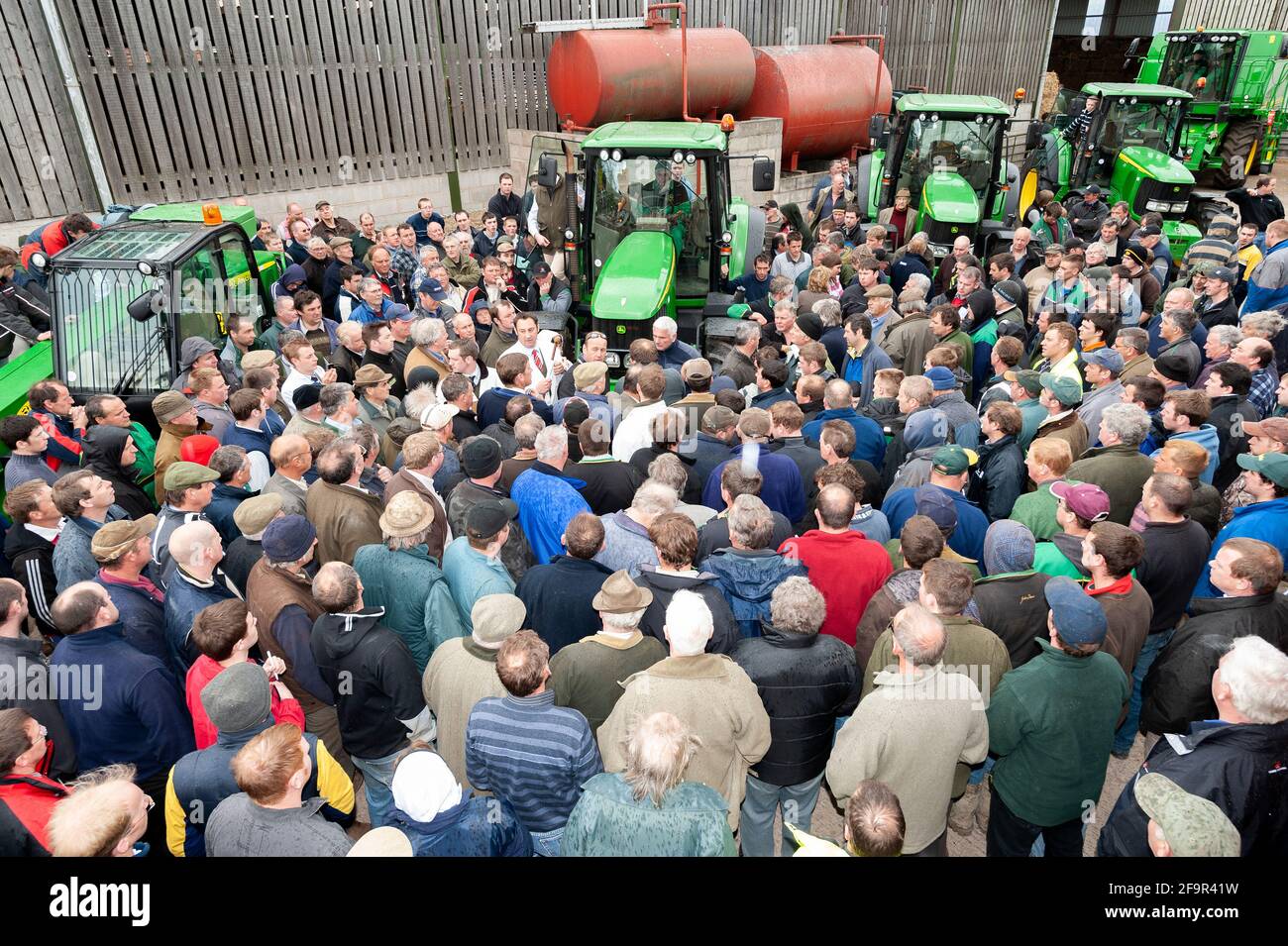 Auctioneers hi-res stock photography and images - Alamy