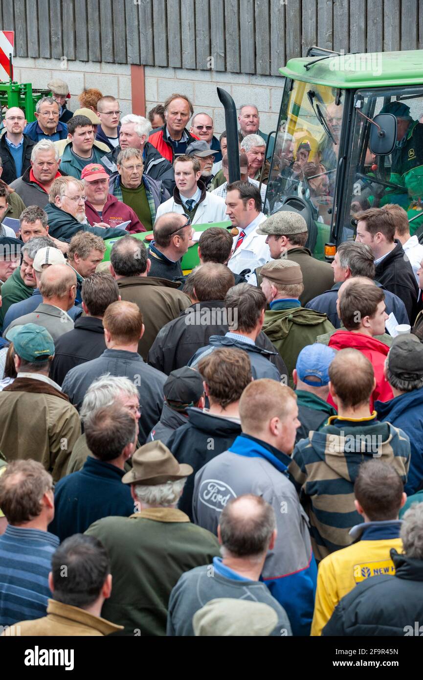 Auctioneers hi-res stock photography and images - Alamy