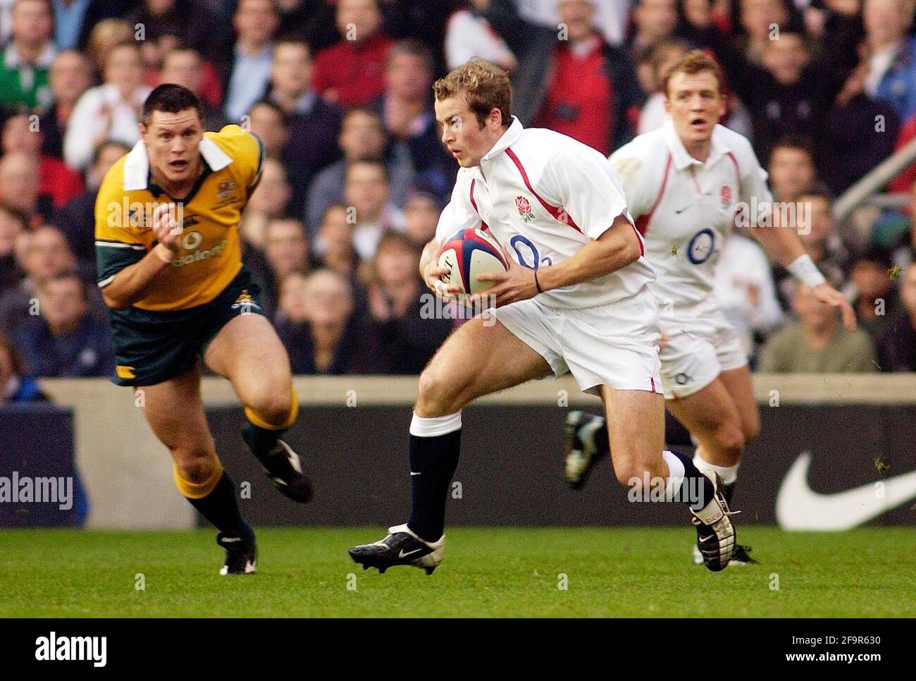 Rugby - England v Australia - November 2002 Stock Photo - Alamy
