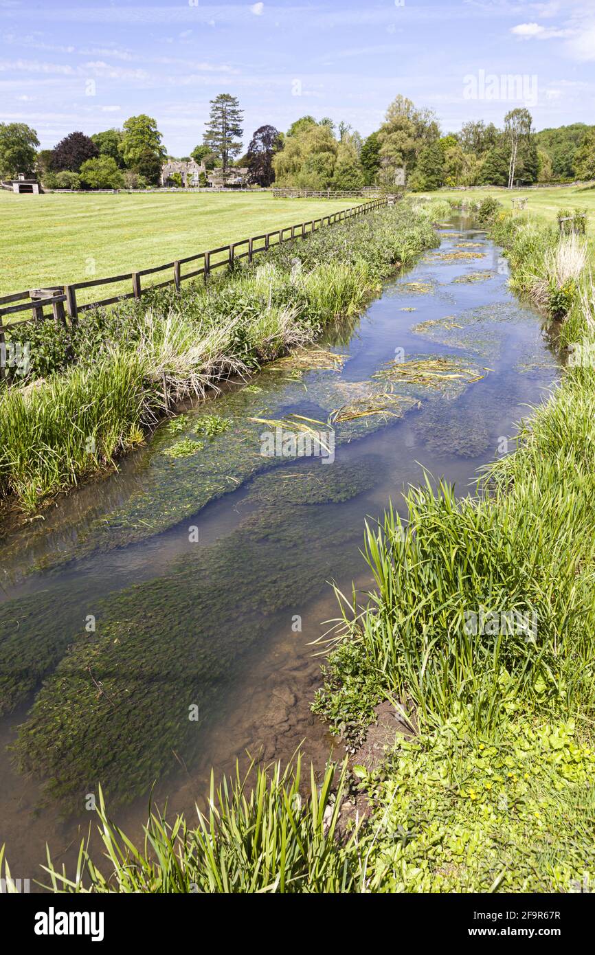 Coln rogers cotswold hills cotswolds hi-res stock photography and ...
