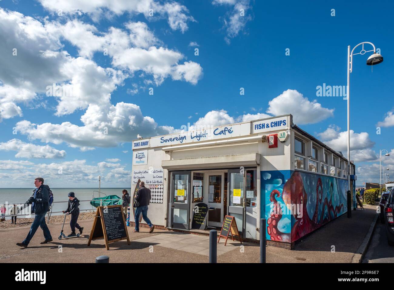 Sovereign light cafe hi-res stock photography and images - Alamy