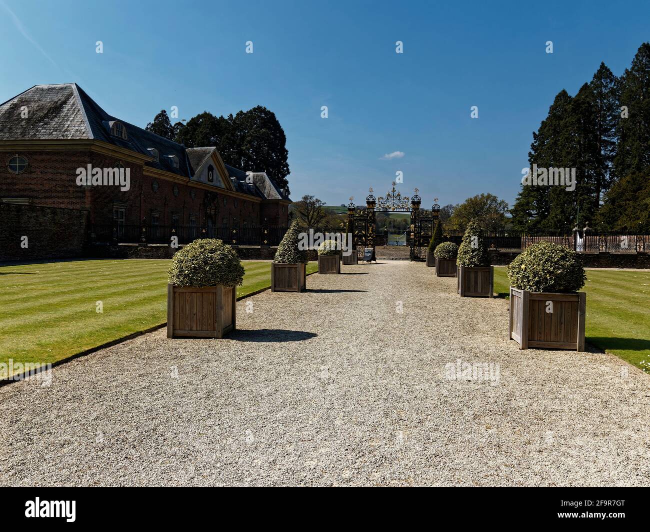 Tredegar house country park newport hi-res stock photography and images ...