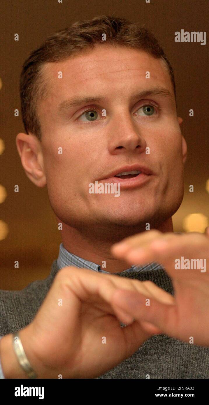 DAVID COULTARD 24/11/2000. PICTURE DAVID ASHDOWN Stock Photo - Alamy