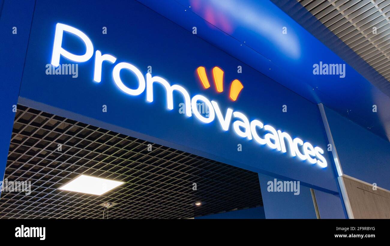 Promovacances logo hi-res stock photography and images - Alamy
