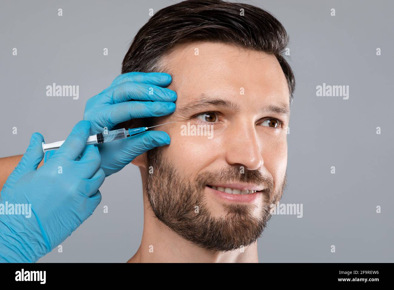 Mature male eye surgery hi-res stock photography and images - Alamy