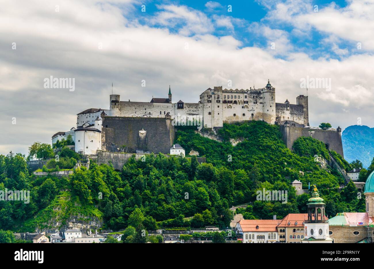 Festung hohensalzburg fortress hohensalzburg hi-res stock photography ...