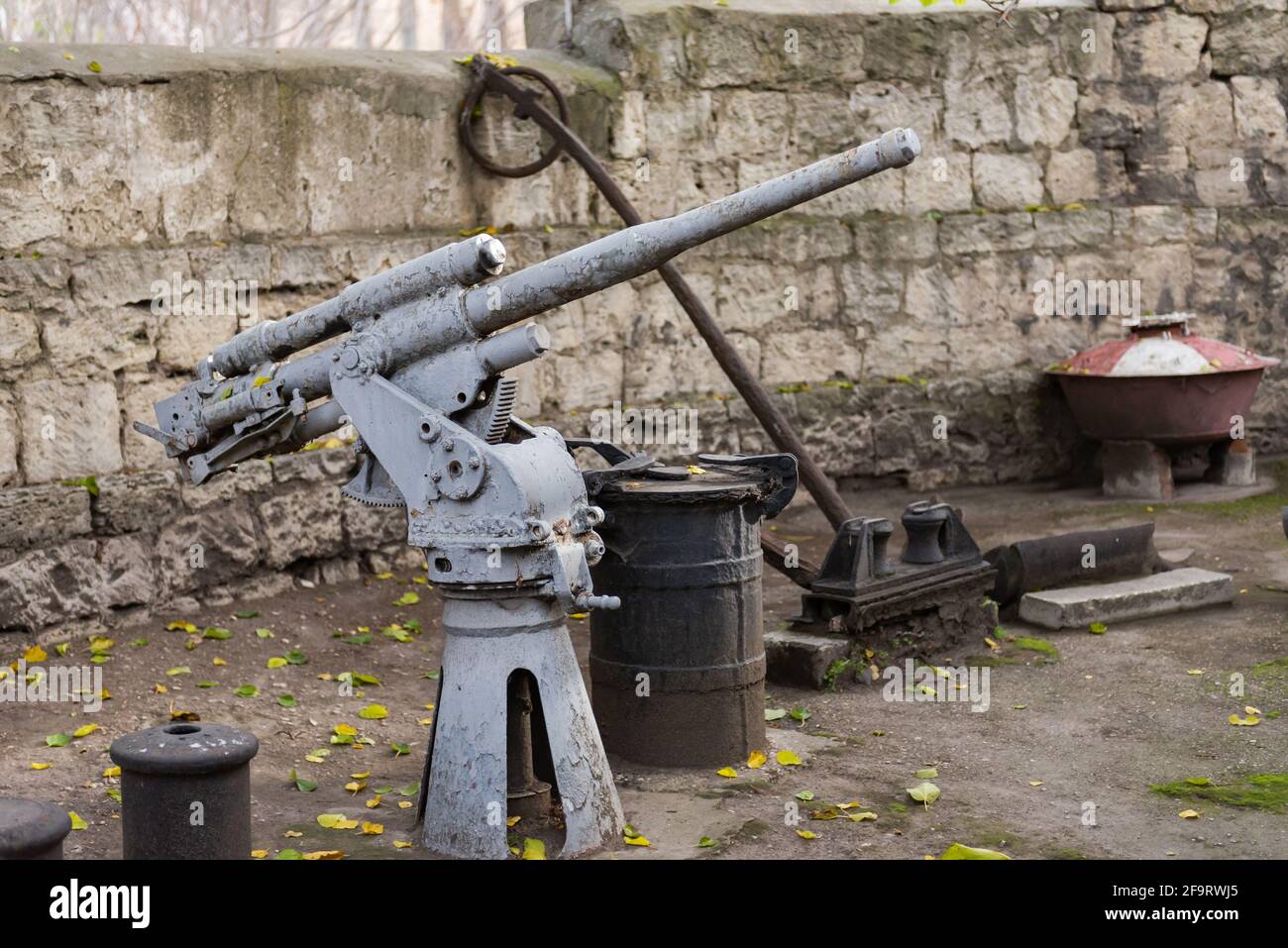 An old gun from a submarine. Ship's gun of the 30s Stock Photo - Alamy