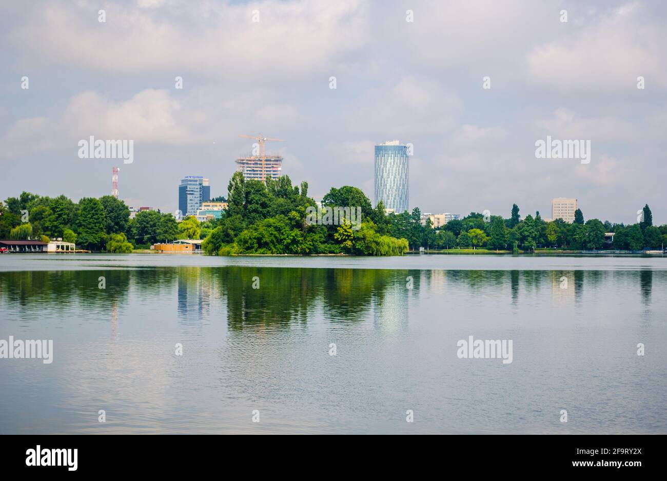 x5Bucharest City Skyline View From Herastrau Park Lake Stock Photo - Alamy