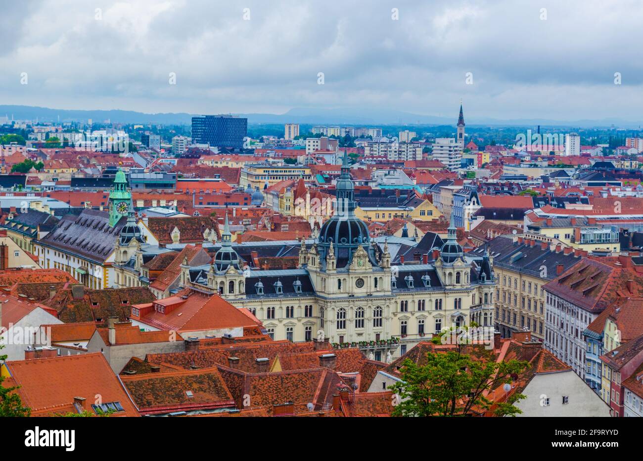 Rathaus graz aerial hi-res stock photography and images - Alamy