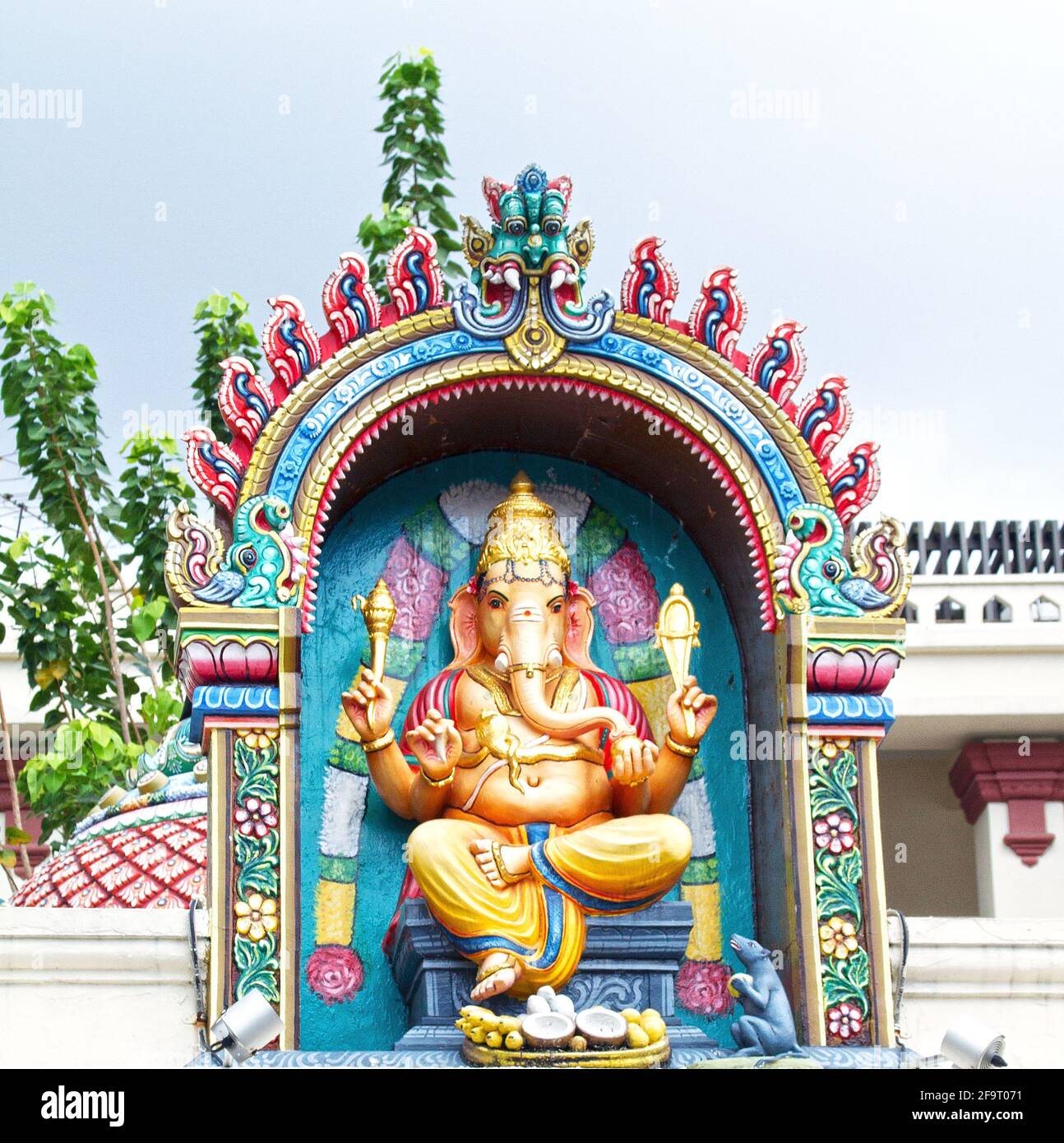 sri mariamman temple colorfull Stock Photo - Alamy