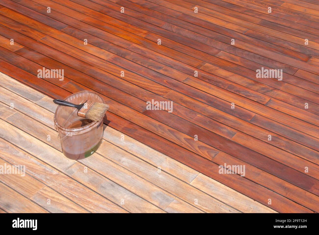 Ipe wood staining hi-res stock photography and images - Alamy