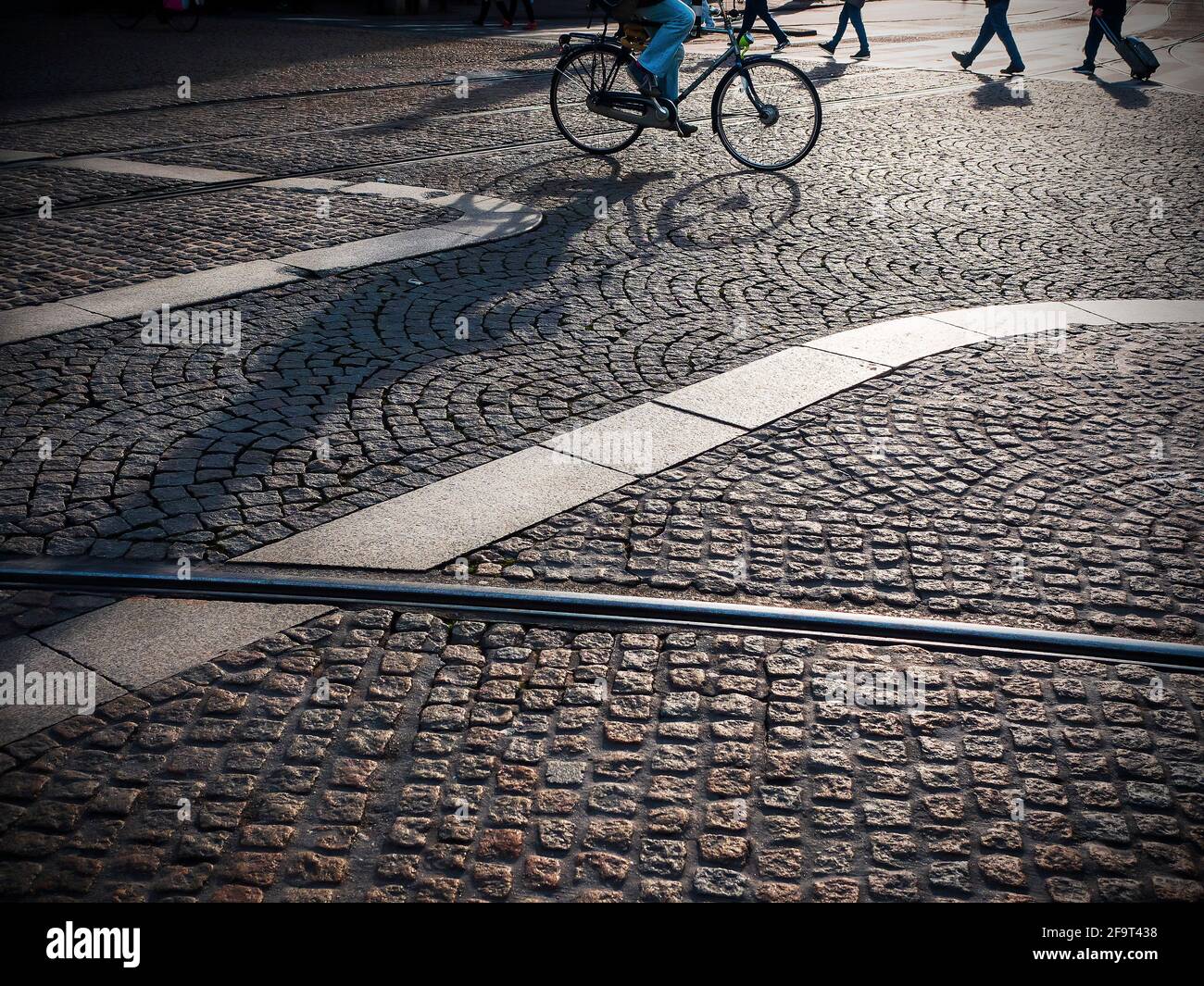 Cobblestone street amsterdam netherlands hi-res stock photography and ...