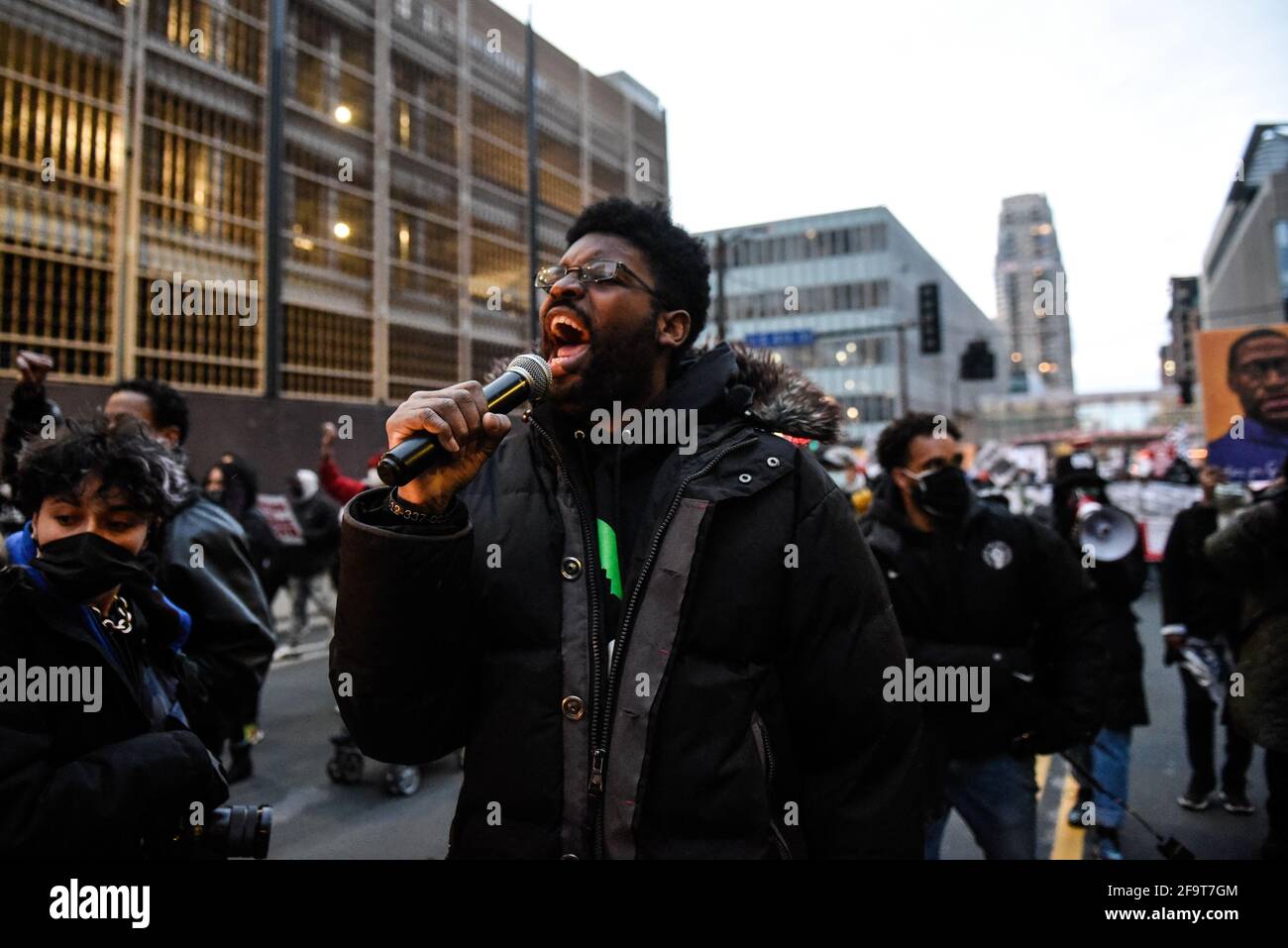 Minneapolis, Minnesota, USA. 19th Apr, 2021. People participate in a ...