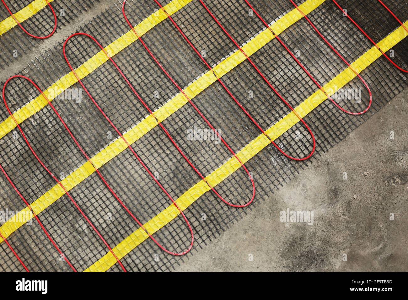 Installation of underfloor heating for thermal comfort using conduction radiation and convection ...