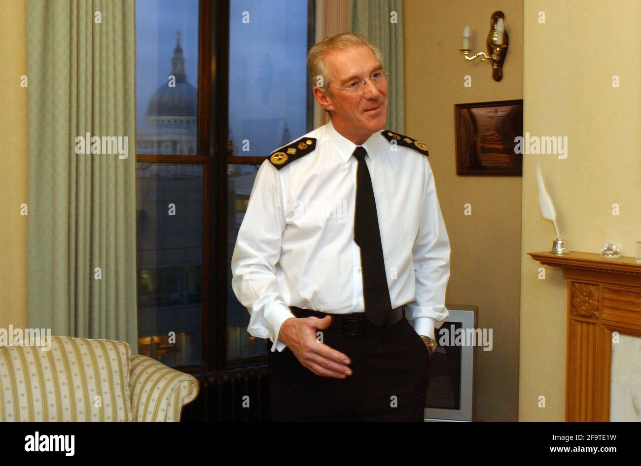 COMMISIONER OF THE CITY OF LONDON POLICE,DR JAMES HART,IN HIS OFFICE.6 ...
