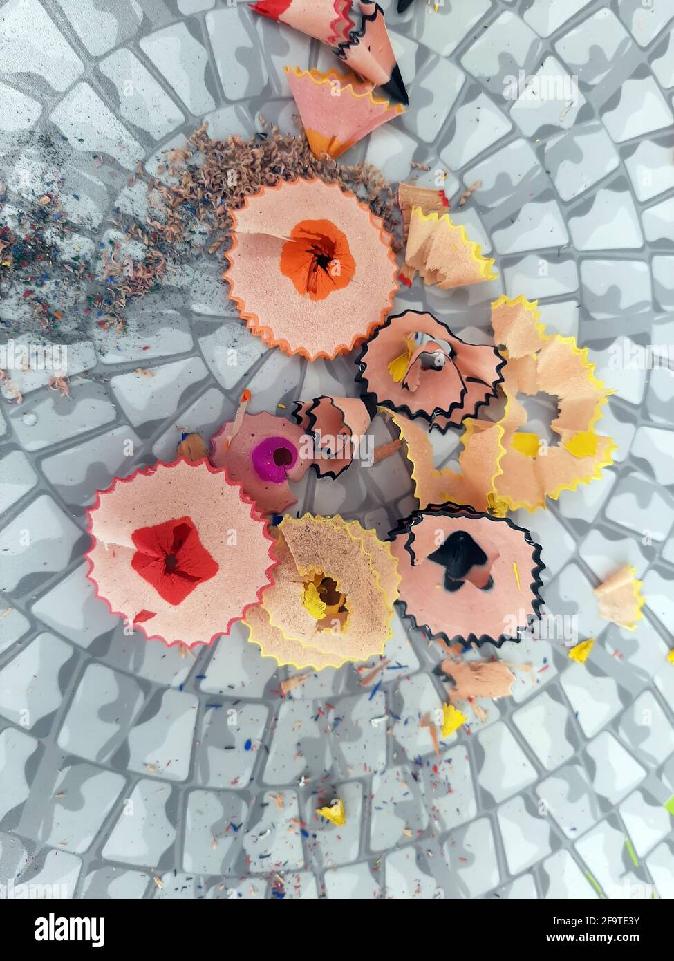 Colorful graphite pencils saw dust. Sharpening crayons Stock Photo - Alamy