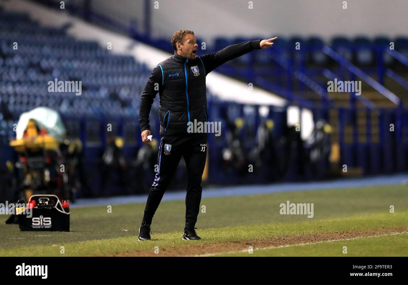 Jamie smith of sheffield wednesday hi-res stock photography and images ...