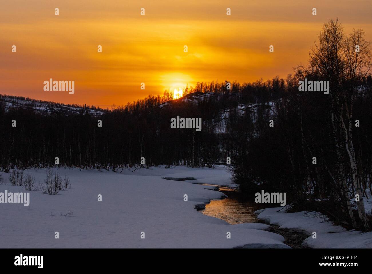 Melting sun sunset hi-res stock photography and images - Alamy