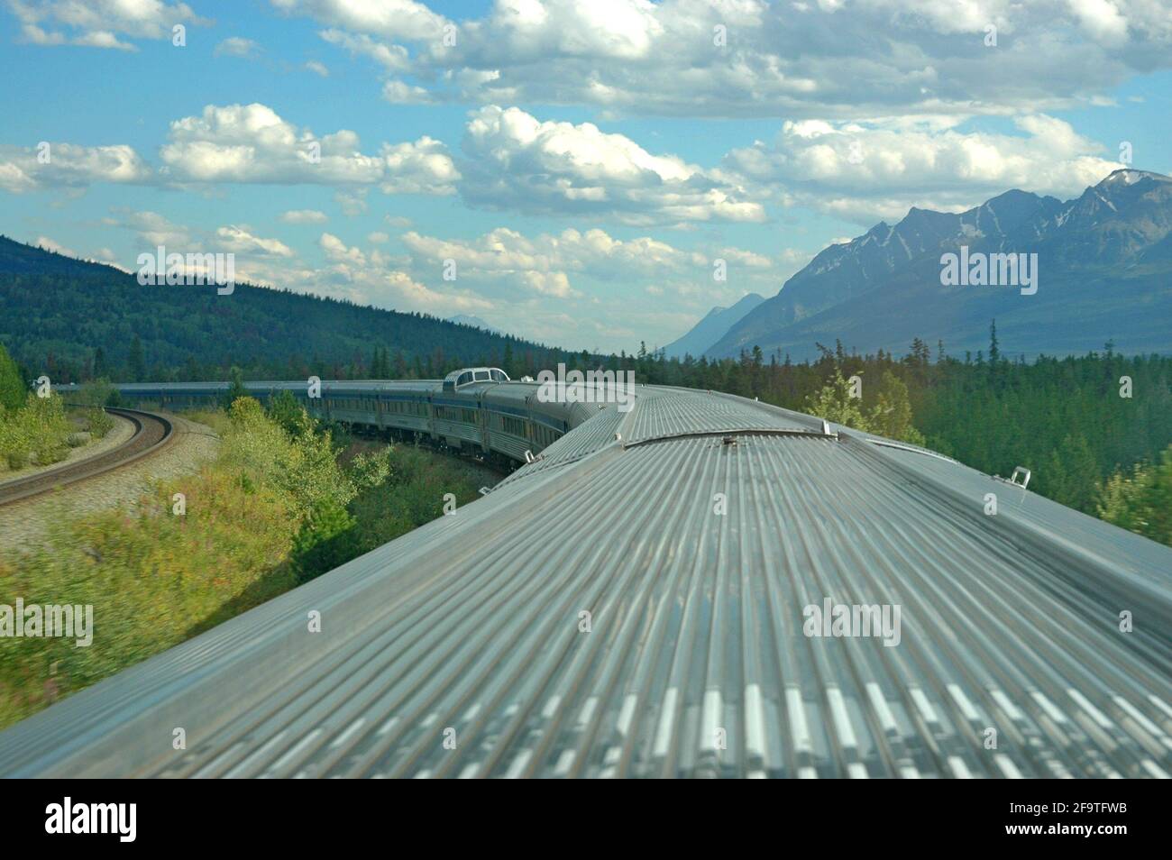 Canadian national railway long train hi-res stock photography and ...