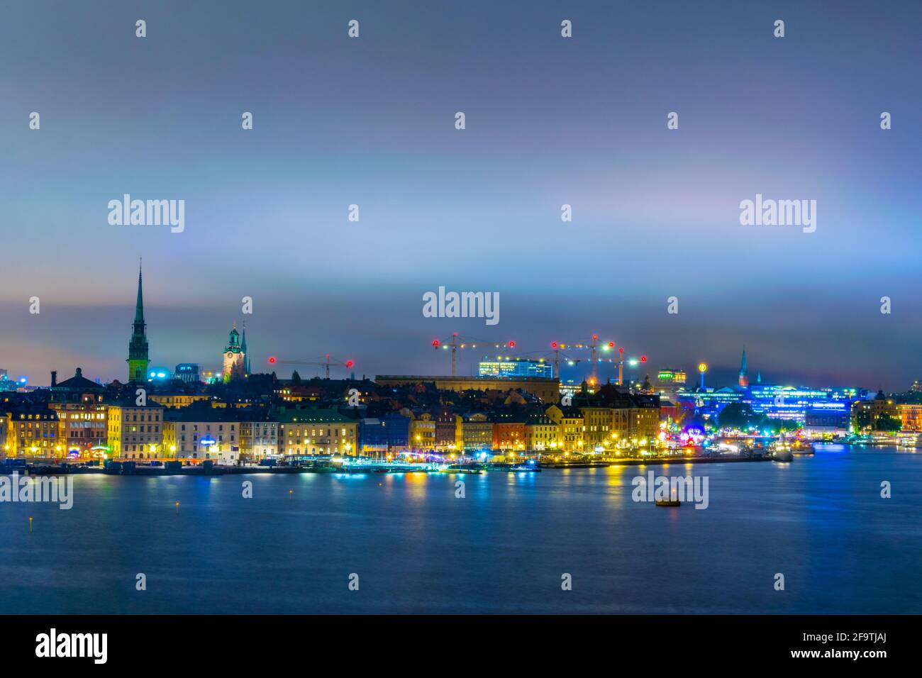 Night view of Gamla Stan dominated by Storkyrkan church Stock Photo - Alamy