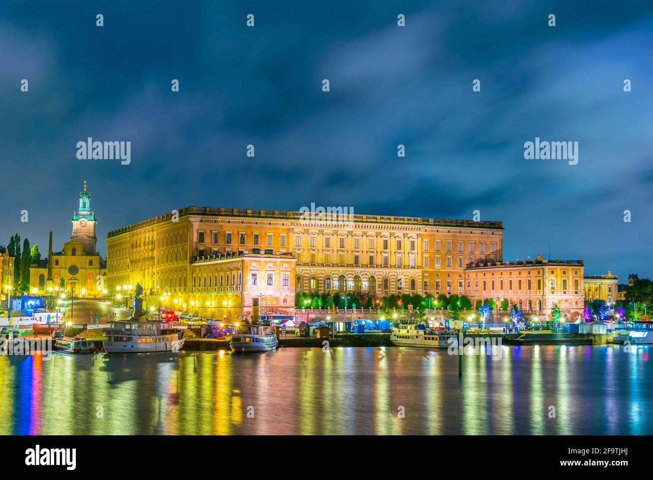 Stockholm gamla stan night boat hi-res stock photography and images - Alamy