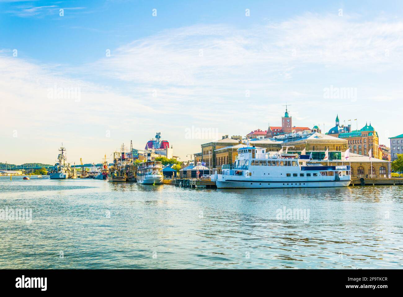 Dock dockyard goteborg gothenburg hi-res stock photography and images ...